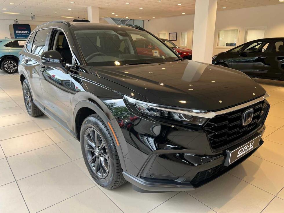 New ~ Honda CR-V 5dr 2.0 I-mmd Ehev Advance Ecvt 4wd £49,705 ~ miles Crystal Black | John Banks