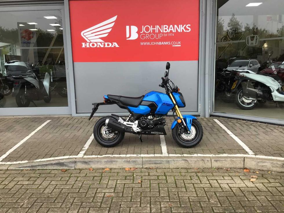 New ~ Honda MSX125 MSX125AR2ED £3,750 ~ miles Candy Victory Blue | John ...