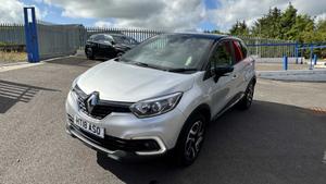 Renault Captur Iconic Tce in Silver £8,995