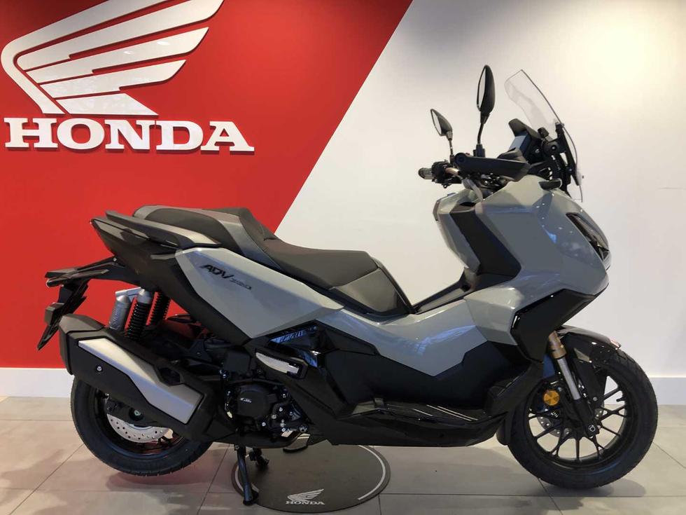New ~ HONDA ADV ADV350AR3ED £5,549 ~ miles Pearl Falcon Grey | John Banks
